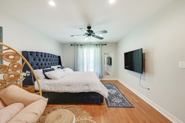 Pet-friendly Naples Vacation Rental W/ Fire Pit! - Caribbean