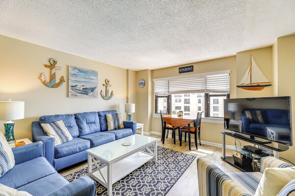 Indian Beach Resort Condo W/ Atlantic Ocean Views! - North Carolina