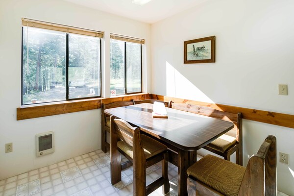 Conconully Cabin On 42 Private Acres Near Hiking! - Conconully State Park, Conconully