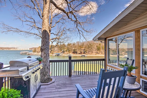 Private Boat Dock: Bright Lake Ozark Home! - Lake Ozark, MO