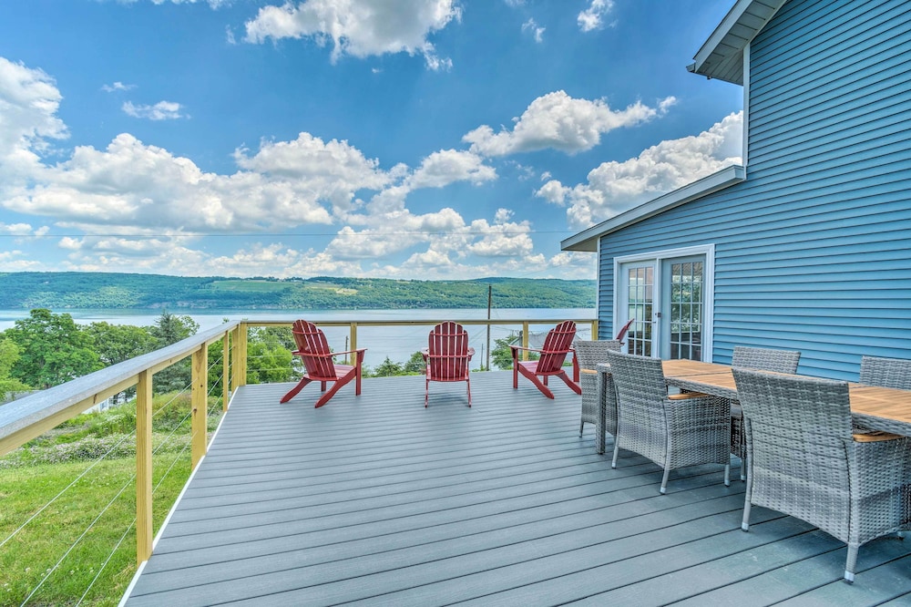 Watkins Glen Lakeview Cottage W/ Waterfall! - Watkins Glen, NY