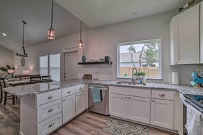 Casa (2 Bedrooms) | Interior