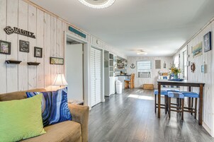 Casa (2 Bedrooms) | Interior