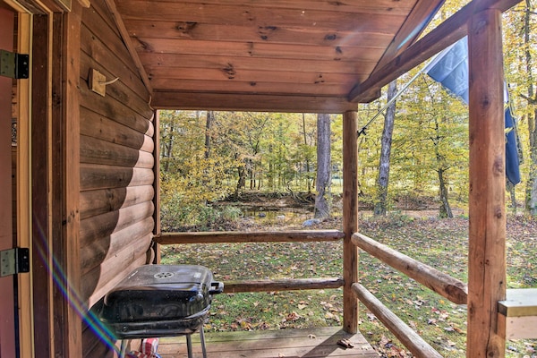 Hooah Cabin Retreat W/ Grill & Step-free Access - West Virginia