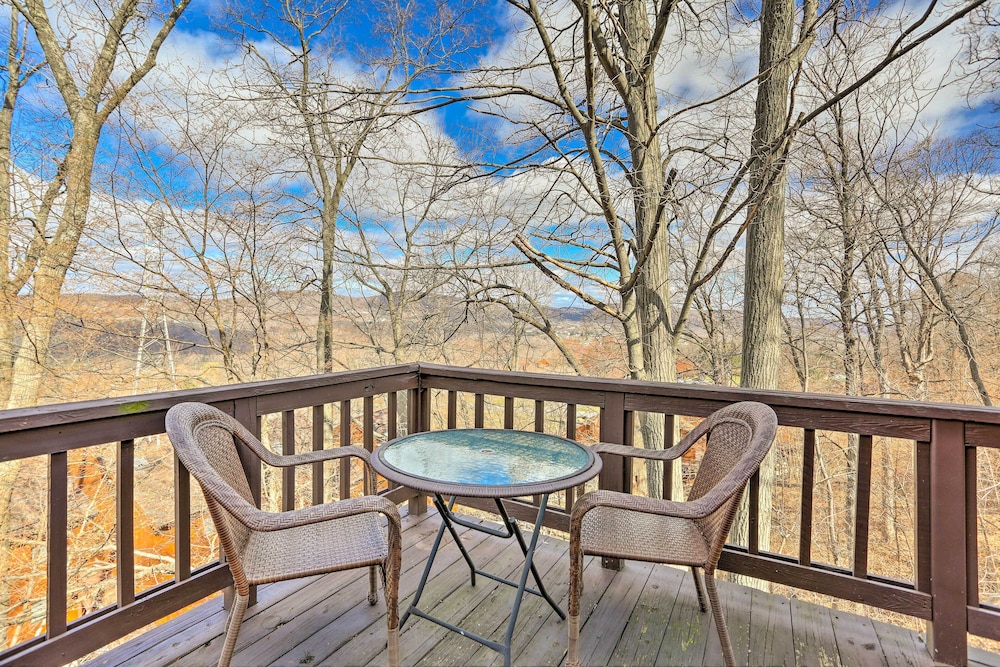 Mountain Creek Condo W/ Grill: Walk To Lifts! - Colorado River, Vernon Township
