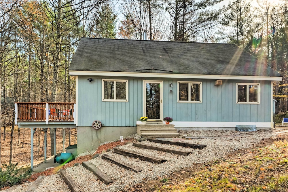 Mountain-view Conway Cabin ~ 9 Mi To Slopes! - Conway, NH