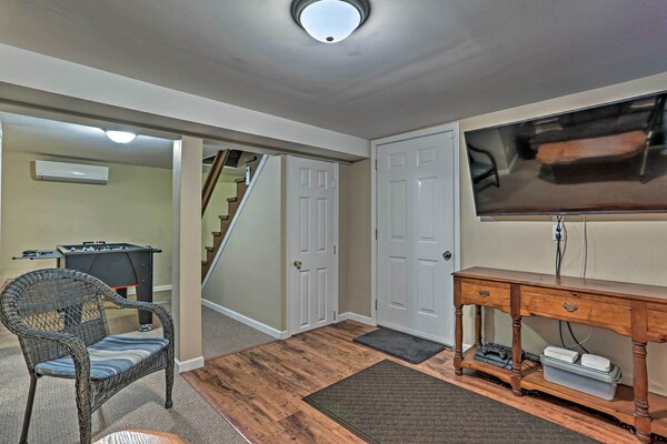 Pocono Lake House Near Skiing & Kalahari Resort! - Pennsylvania