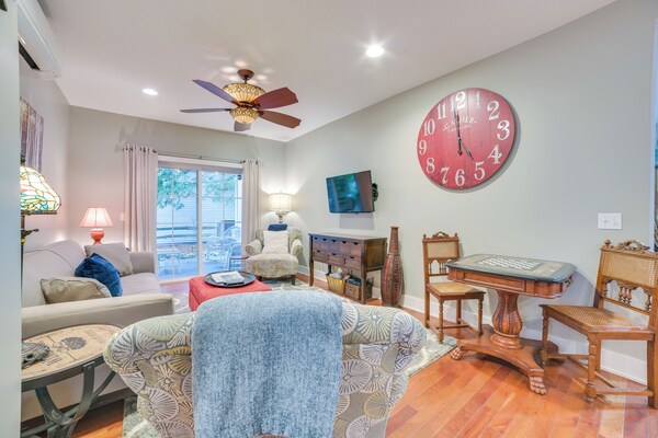 Northwest Michigan Duplex: 1/2 Mi To Lake Michigan - Charlevoix, MI