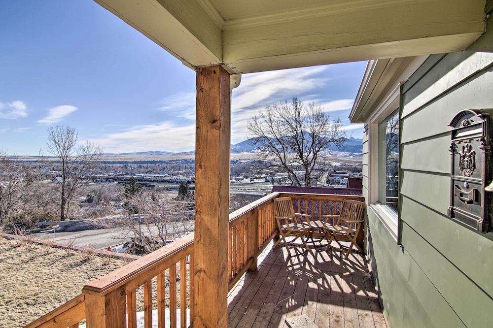 Yellowstone Country Family Home W/ View & Hot Tub - Livingston, MT