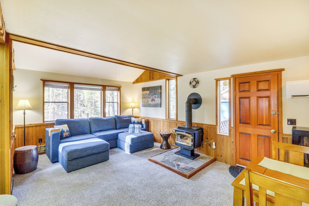 Hungry Horse Cabin W/ Gas Grill, Near Glacier! - Glacier National Park