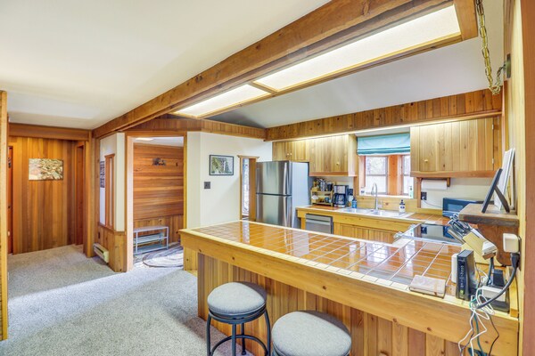 Hungry Horse Cabin W/ Gas Grill, Near Glacier! - Glacier National Park