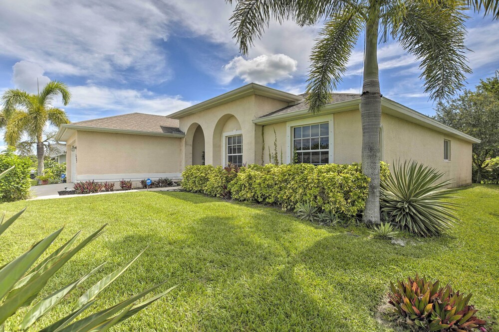 Quiet Home W/ Backyard & Grill In Cape Coral! - Fort Myers, FL