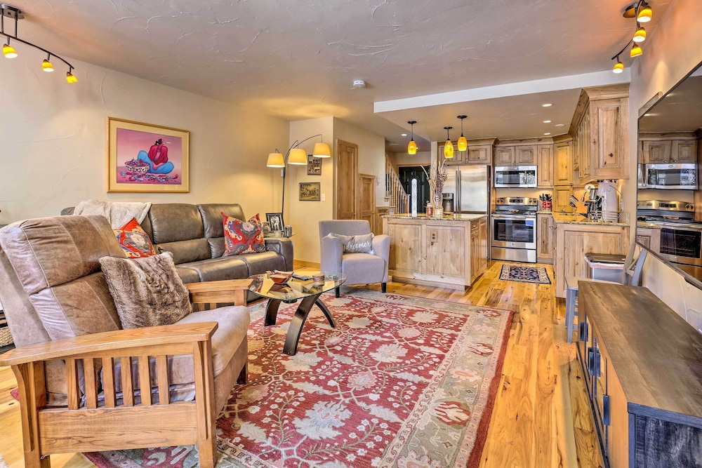 Waterfront Retreat ~ 7 Mi To Copper Mtn Ski Resort - Copper Mountain, CO