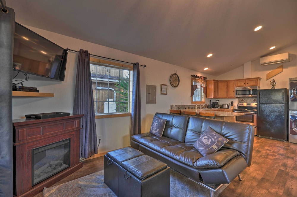 Coastal Retreat In Long Beach: Walk To Attractions - Long Beach, WA