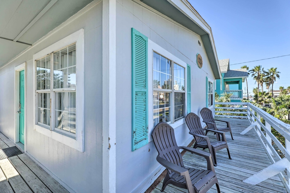 Family-friendly South Padre Island Escape W/ Grill - South Padre Island