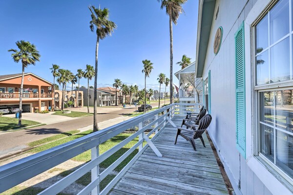 Family-friendly South Padre Island Escape W/ Grill - South Padre Island