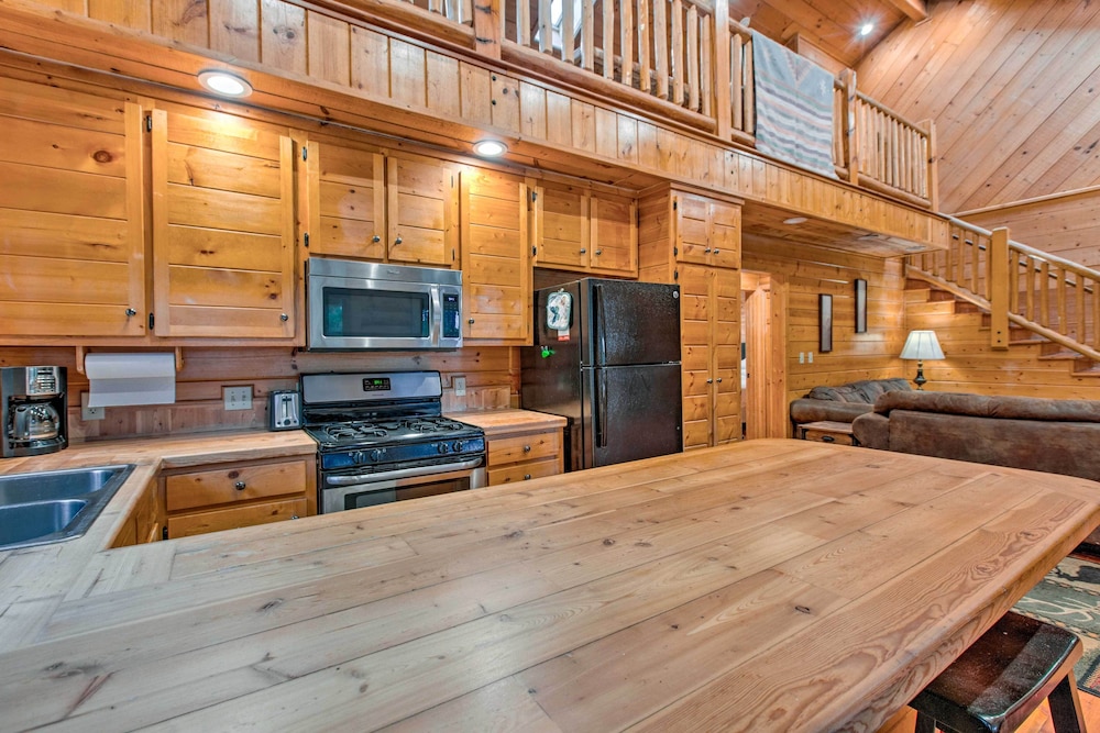 Angel Fire Cabin On Bus Route < 1 Mi To Lift! - Angel Fire, NM