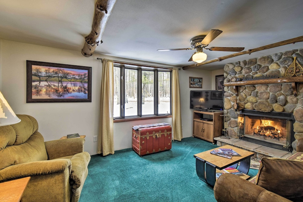 Cabin Near To Lakes, Atving, Skiing & Natl Forest - Mountain, WI