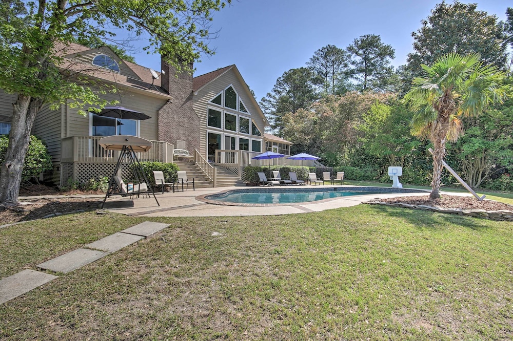 Impeccable Home W/ Dock & Pool On Lake Wateree! - Lake Wateree, SC