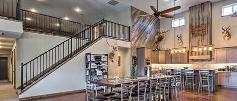 Casa (Multiple Bedrooms) | Interior