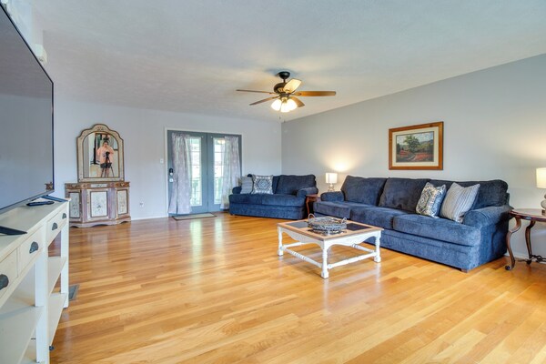 Spacious White Rivers Jewel: Fishing Haven! - Arkansas