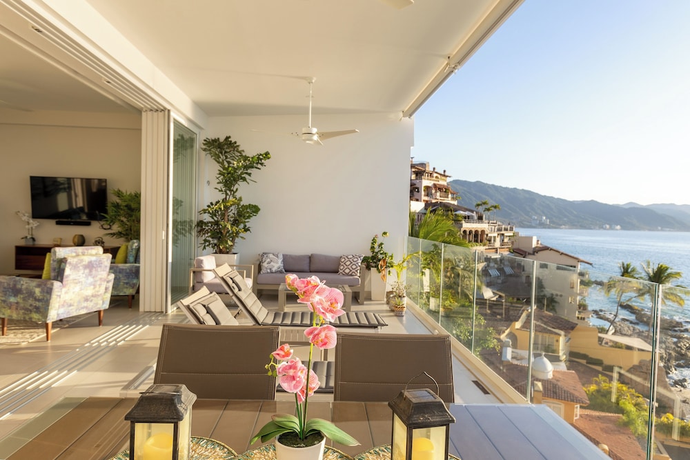 Puerto Vallarta Resort Condo, On-site Beach Access - Puerto Vallarta