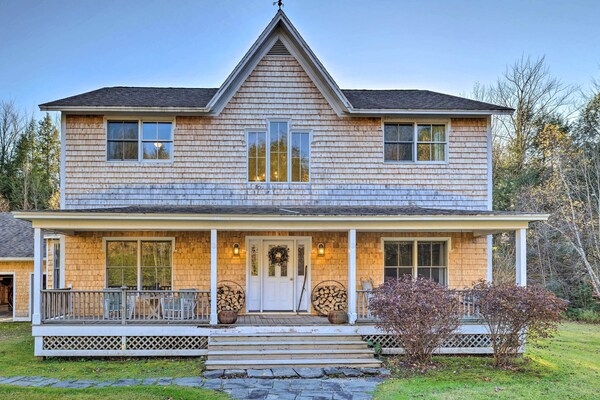 Private Home W/ Hot Tub Near Jay Peak Slopes - Vermont