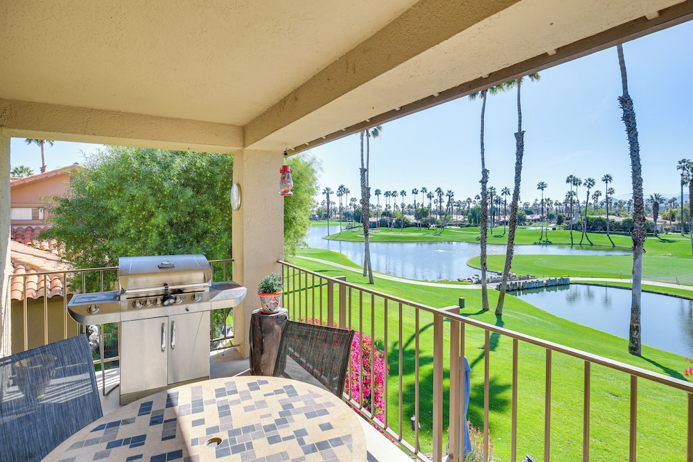Resort Pools + Golf: Palm Desert Condo - Palm Desert, CA