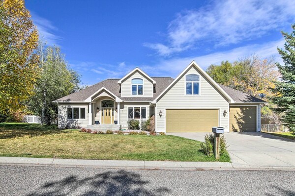 Large Home W/ Patio & Yard, 2 Mi To Downtown - Bozeman, MT