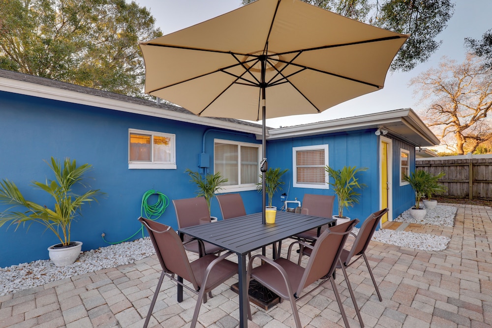 Calming Getaway: 9 Mi To Clearwater Beach! - Florida