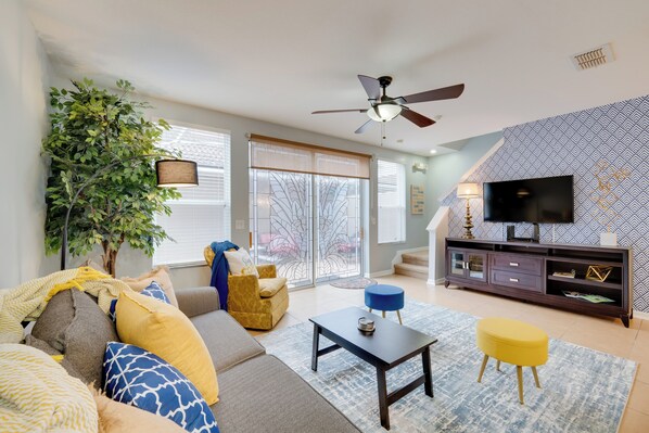 Apartamento (3 Bedrooms) | Área de estar | TV