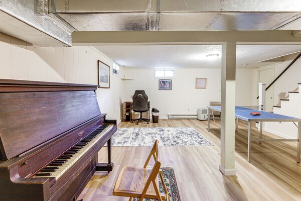 Game Room + Patio: Quiet Centerville Beach Base - Sandwich, MA