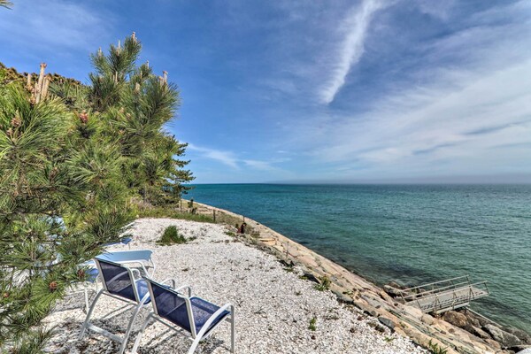 Private Ocean Overlook! Serene Cape Cod Escape - New Seabury, MA