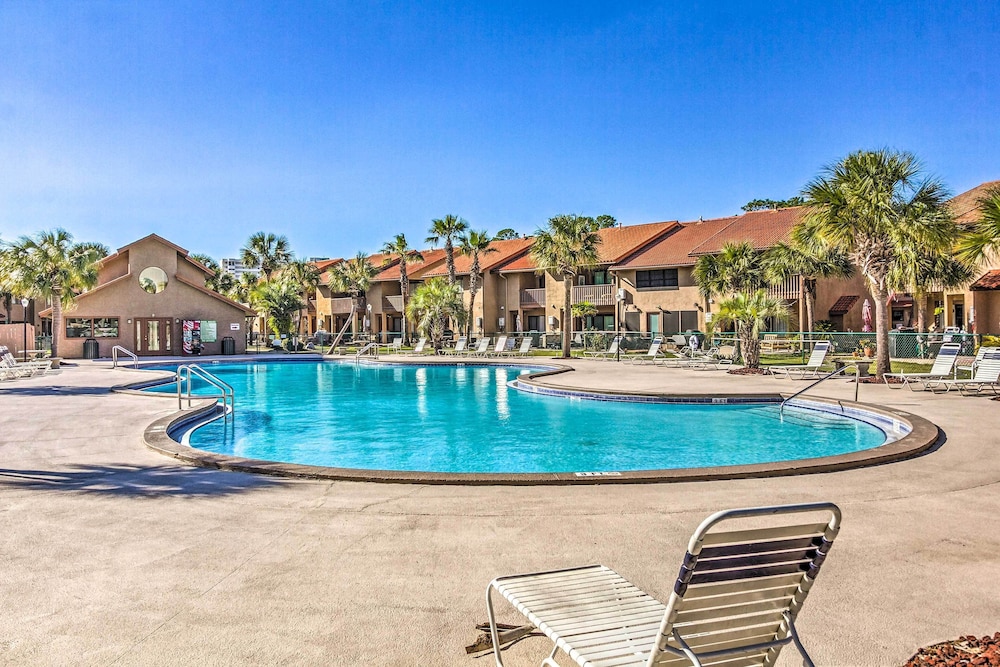 Updated Pcb Resort Townhome - Walk To Beach! - Panama City Beach, FL
