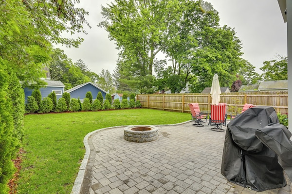 Renovated Barrington Cottage W/ Beach Access! - Barrington, RI