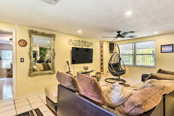 Unique Nokomis Home ~ 2 Mi To Beach Access! - Venice, FL