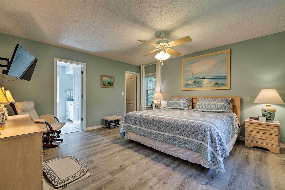 1 Mi To Boat Launch: Crystal River Home W/ Dock - Crystal River, FL