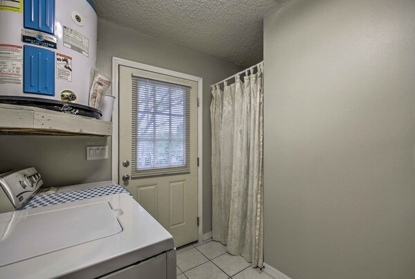 1 Mi To Boat Launch: Crystal River Home W/ Dock - Crystal River, FL