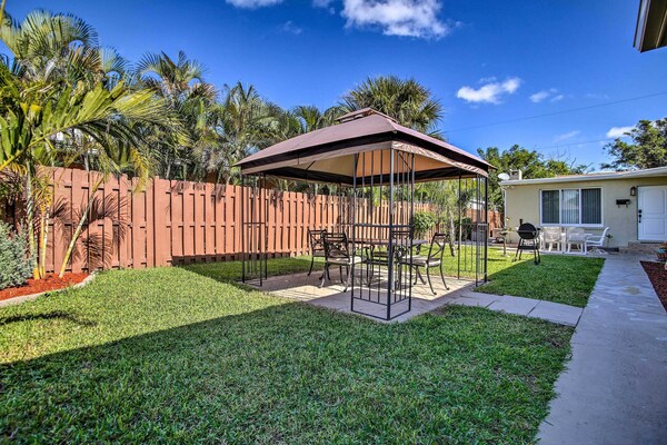 Ideally Located Abode W/ Gazebo In Pompano Beach! - Fort Lauderdale, FL