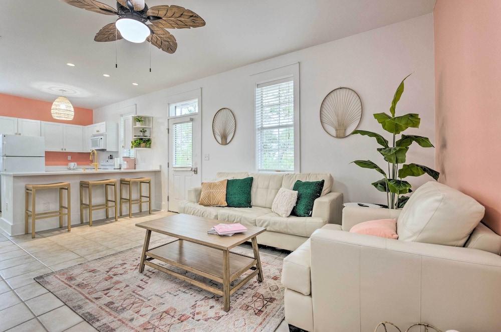 Beverly Bungalow; Easy Walk To Seagrove Beach - Seaside, FL