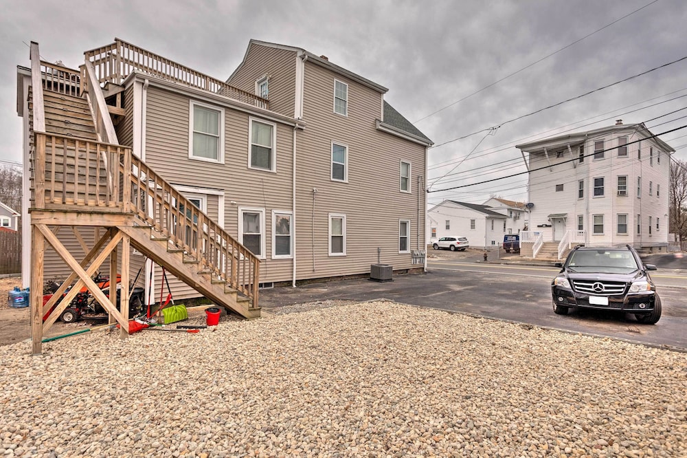 Stunning Brockton Apt < 4 Mi To Westgate Mall! - Bridgewater, MA