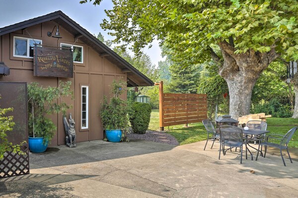 Modern Entertainment Getaway Off Sacramento River! - Whispering Oaks, Redding