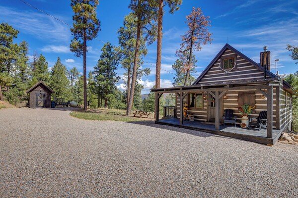 Jemez Springs Cabin W/ Stunning Mtn Views! - Fenton Lake State Park, NM