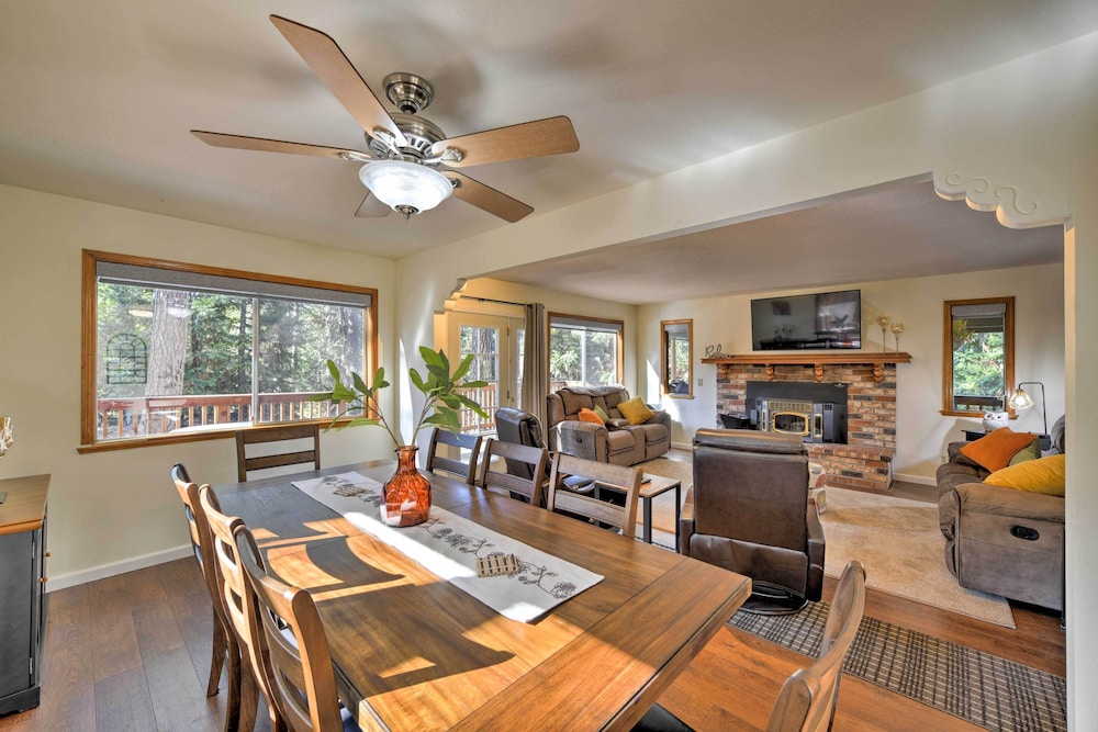 Cabin In Nat'l Forest 35 Min To Boreal Resort - Lake of the Pines, CA