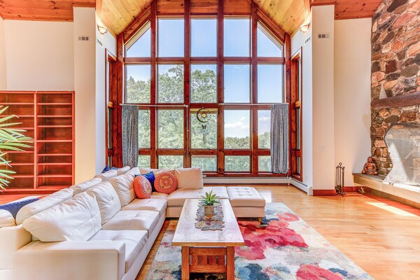 Peaceful Mountian Oasis: Firepit, Hot Tub, Sauna! - Vernon Township, NJ