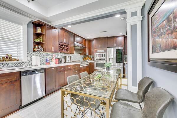 11 Mi To Nola: Westwego Home W/ Sunroom! - La Nouvelle-Orléans, LA