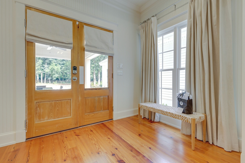 Luxe Fairhope Home W/ Covered Patio: Walk To Bay - Daphne, AL