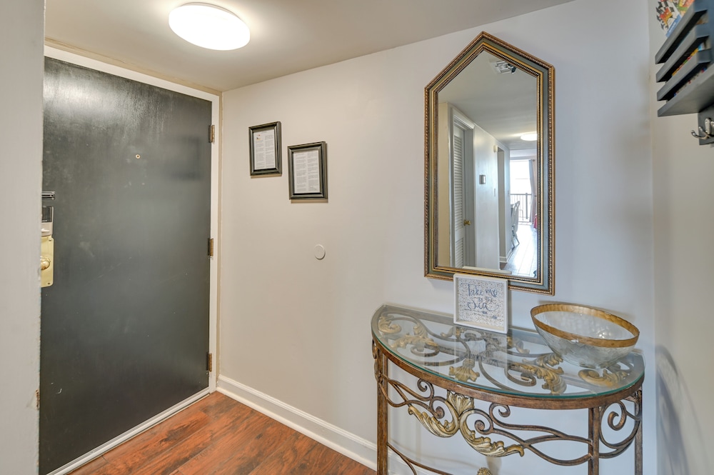 Myrtle Beach Resort Condo: Walk To Family Kingdom! - Myrtle Beach, SC