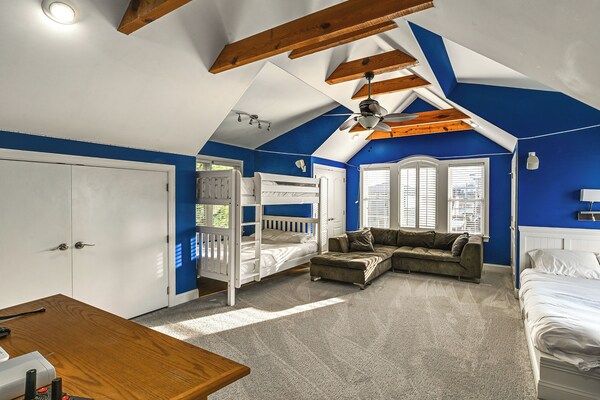 Walk To Beach! Group-friendly Ocean City Getaway - Ocean City, MD