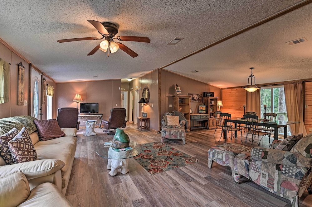 Quiet Pet-friendly Silver Springs Escape! - Florida